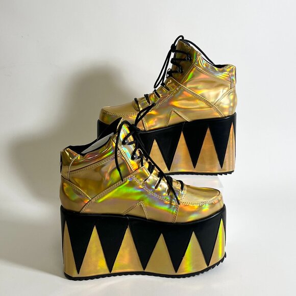 YRU | Shoes | Nib Yru Qozmopolitian Gold Platform Sneakers | Poshmark